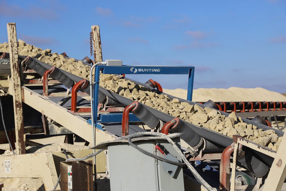 Solving quarrying and mining tramp metal problems – EuroBulk Systems